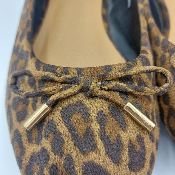 comfortview | Shoes | Betty Fabric Comfortview Animal Print Betty ...